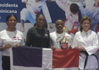 Dominicana logra 54 medallas en karate - Tour Atabex