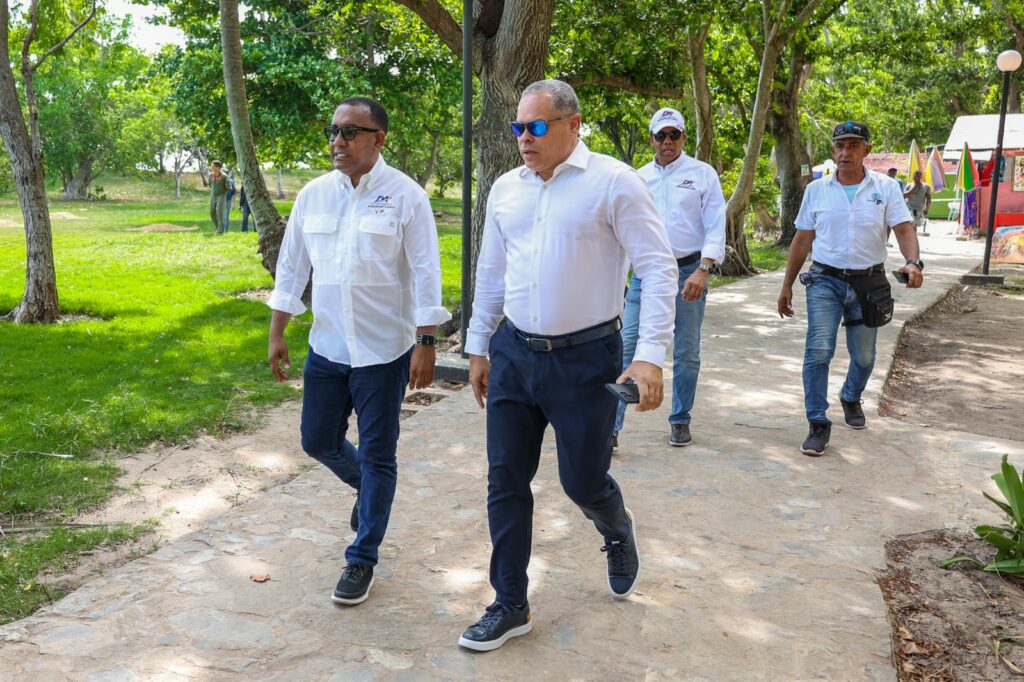 Departamento Aeroportuario evalúa construcción de tres helipuertos ...